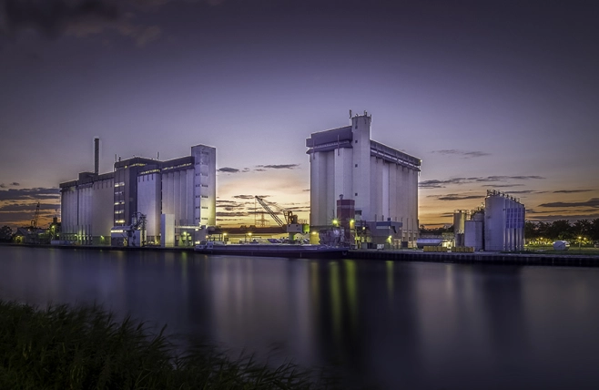 ForFarmers Group - Contact - Questions & Contact information