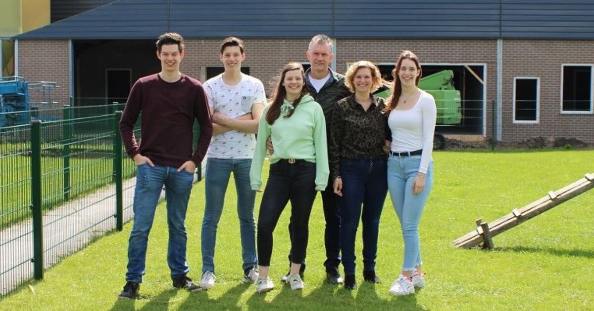 Reportage: Transparante stal voor zeug, big en… - ForFarmers Nederland