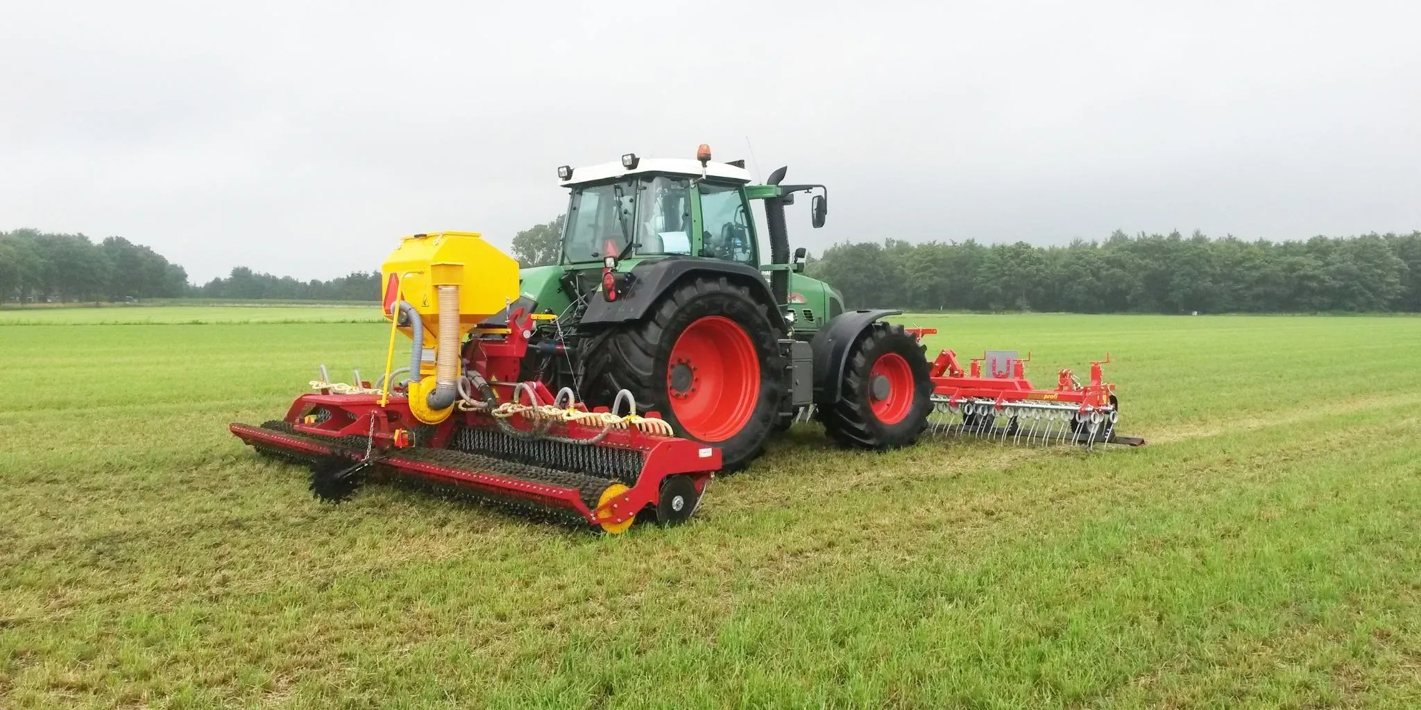 Grasland scheuren of vernietigen voor vernieuwing?