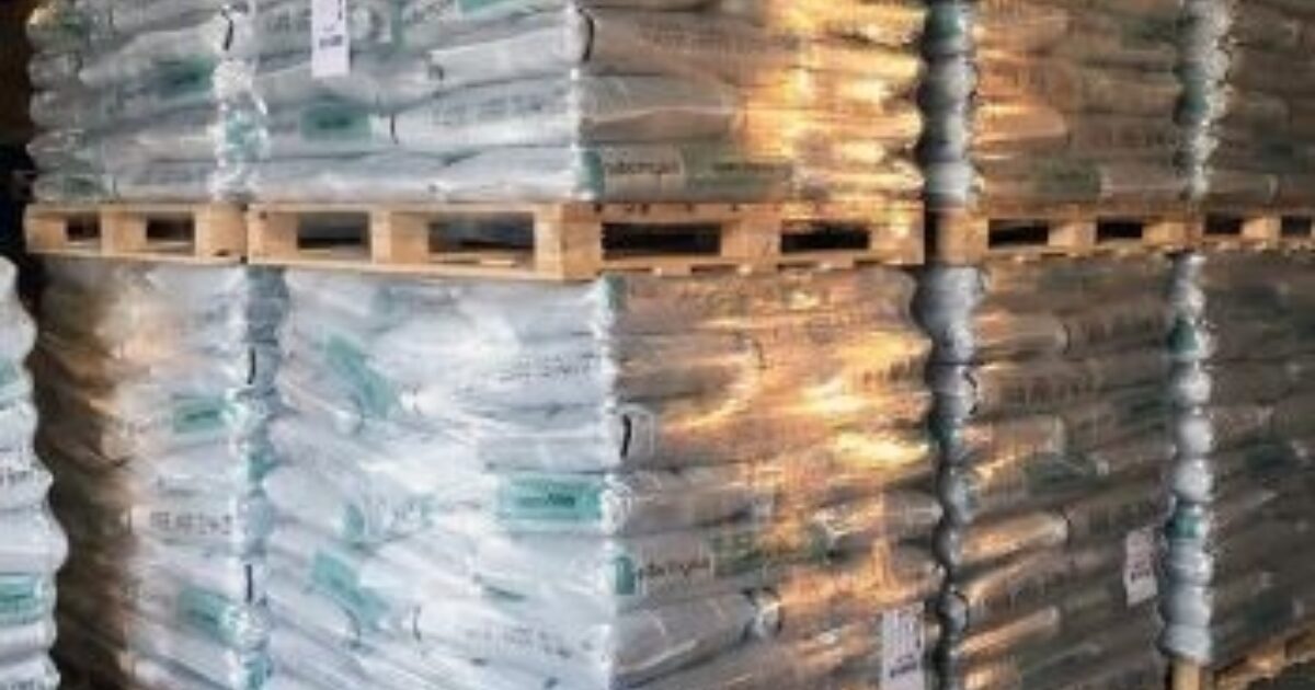 ForFarmers UK - Keeping your Farmgate Feeds, Fresh!