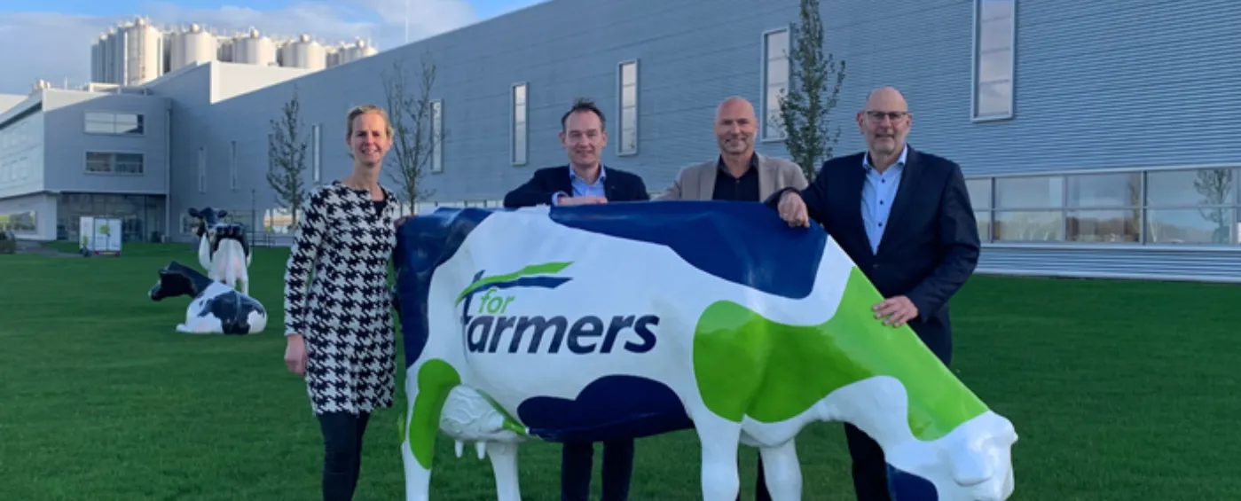 Dairy Academy Royal A-ware verlengt… - ForFarmers Nederland